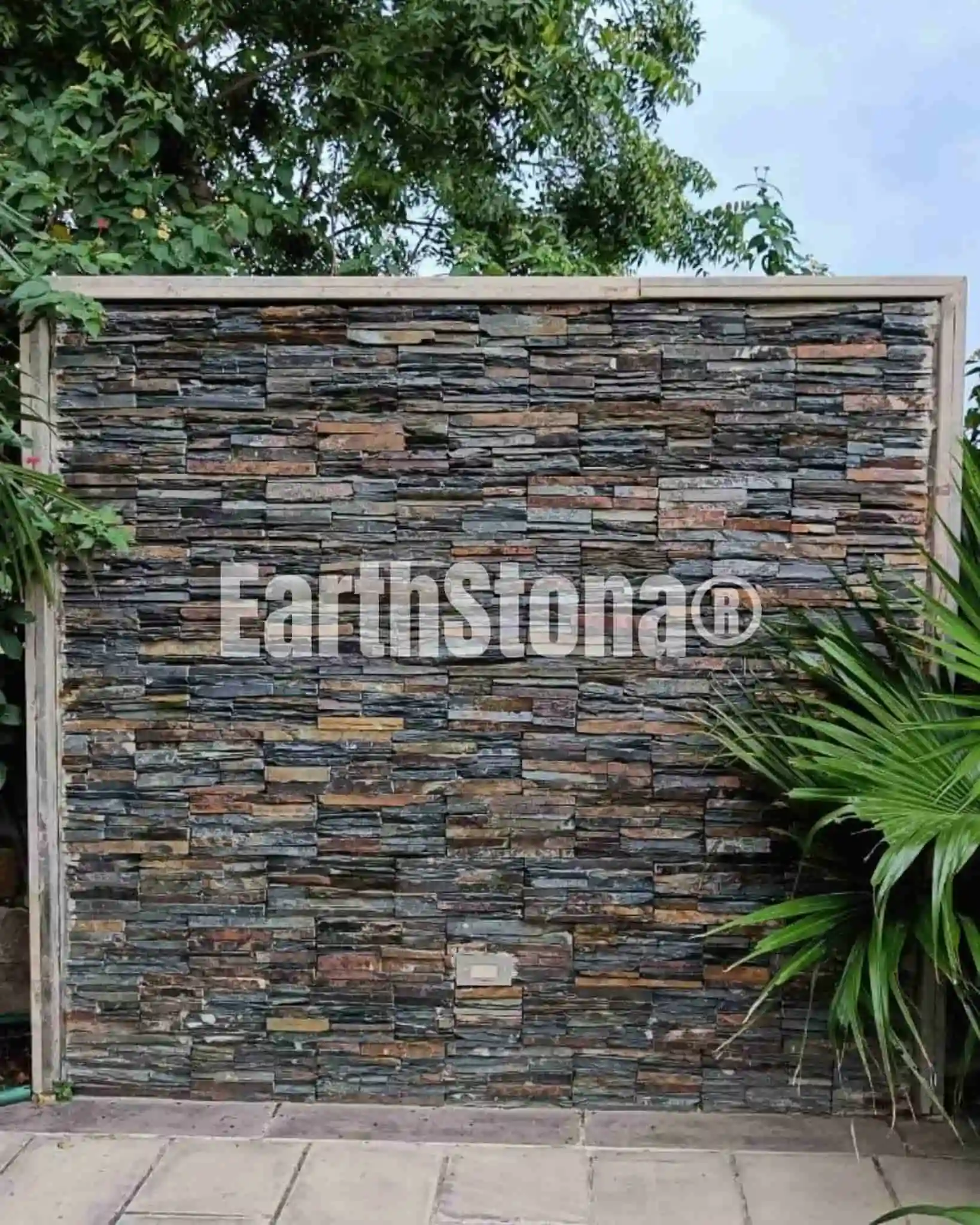Natural Stone Wall Cladding, Murals & Carvings - EarthStona